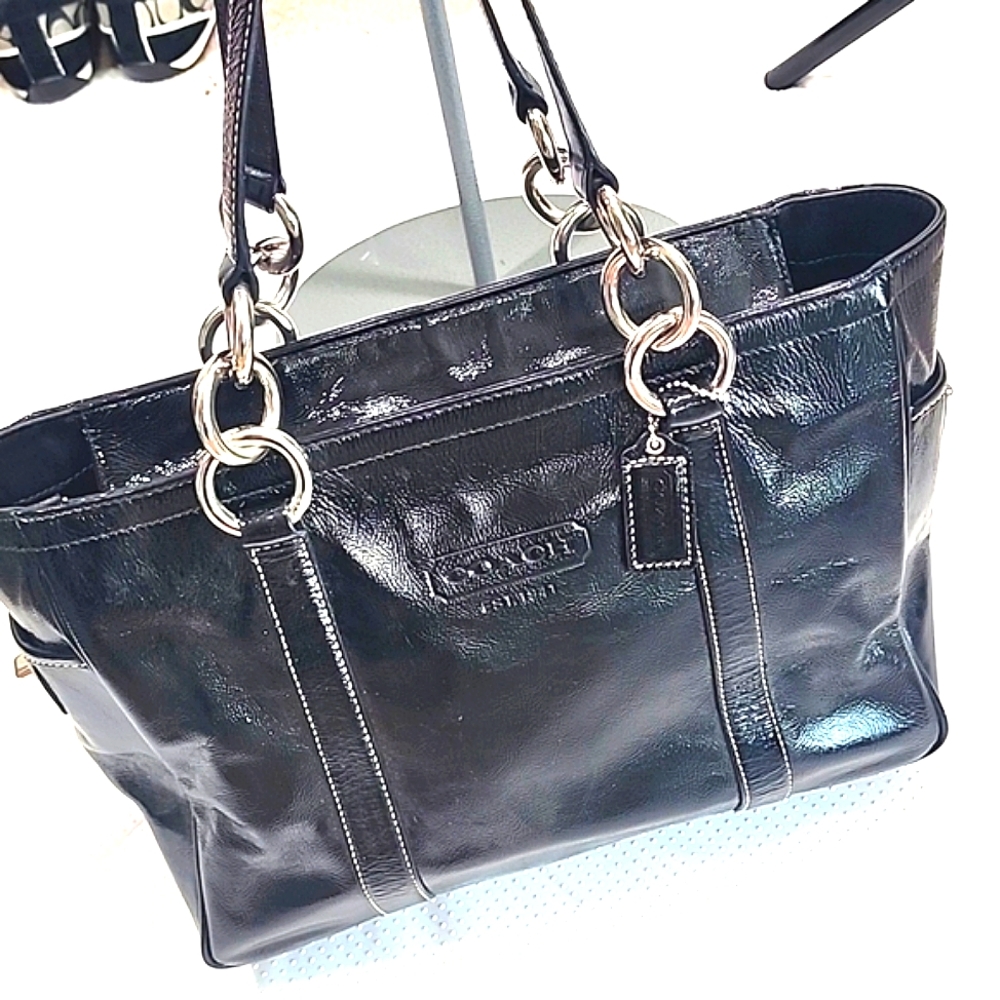 Coach F12839 Gallery Black Patent Leather Shoulder Ba… - Gem